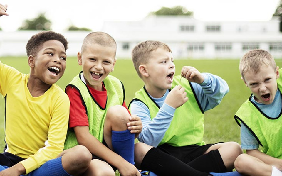 Navigating the Challenges of Select Youth Sports | Parenting